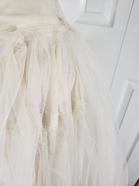 40s/50s Vtg Flat-Front Full-Length Crinoline – Better Dresses Vintage